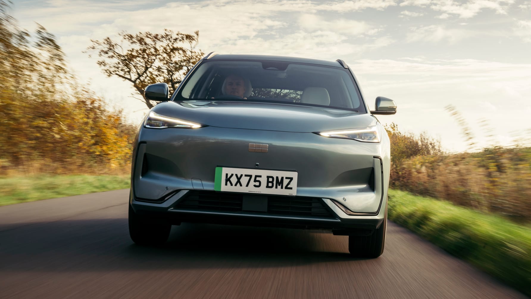 Geely EX5 Interior Layout & Technology | Top Gear