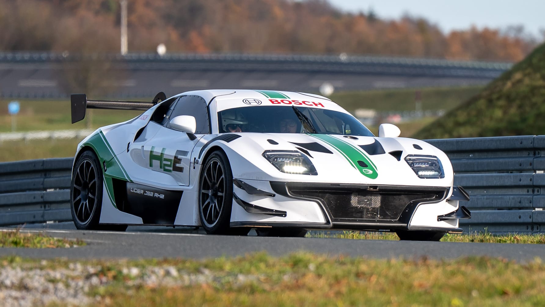This hydrogen-powered V6 racecar is here to save the combustion engine ...
