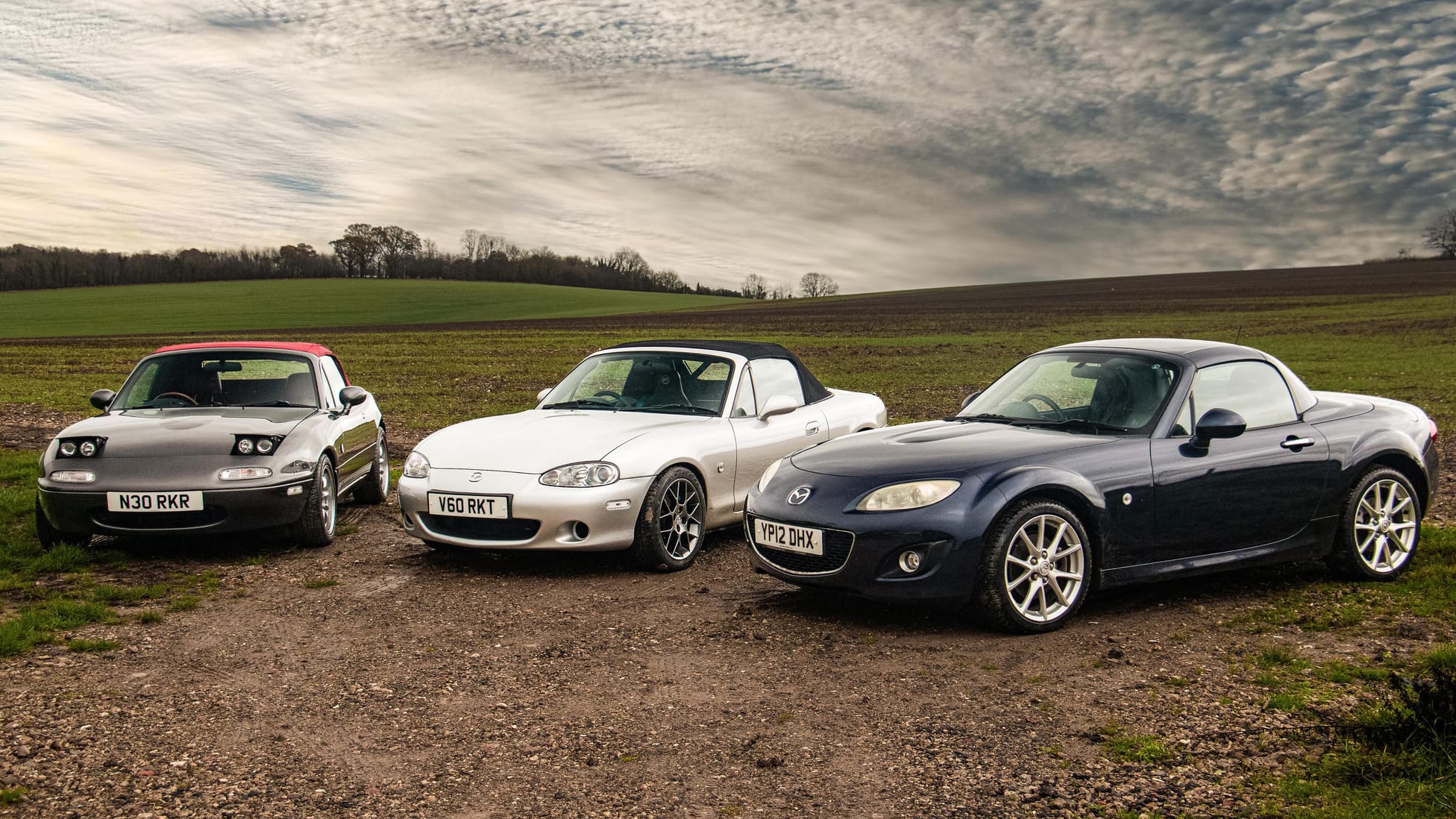 This ‘lightweight’ 370bhp V6 MX-5 gets the same power-to-weight as a ...