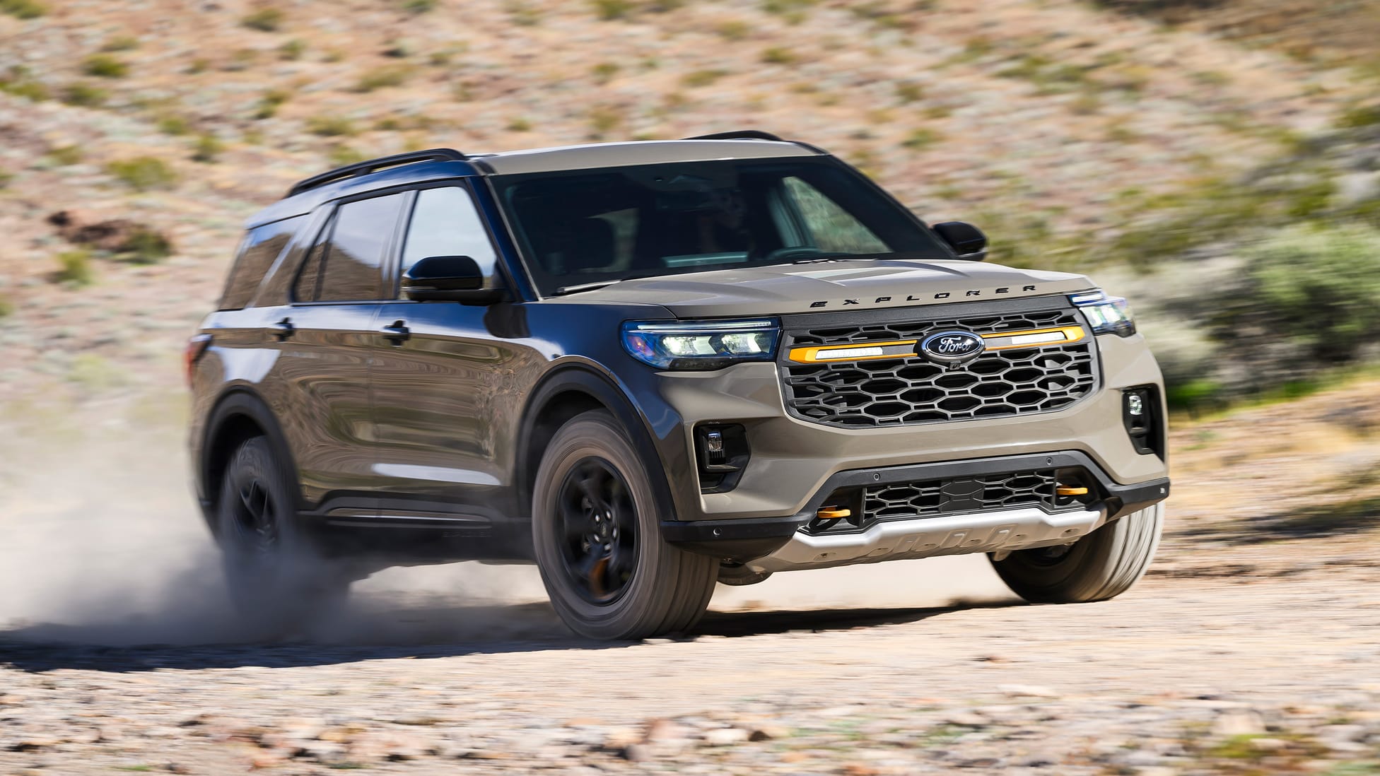 Ford Explorer Tremor (US) review: the family SUV that goes out of ...