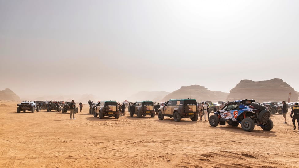 Relive Defender’s mighty first week on the Dakar Rally | Top Gear