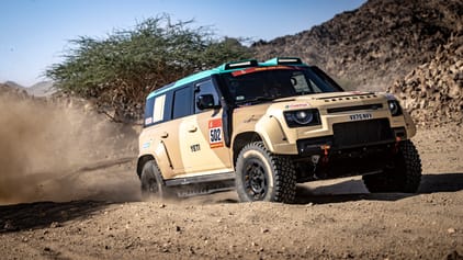 Defender’s Dakar campaign is off to a perfect start | Top Gear