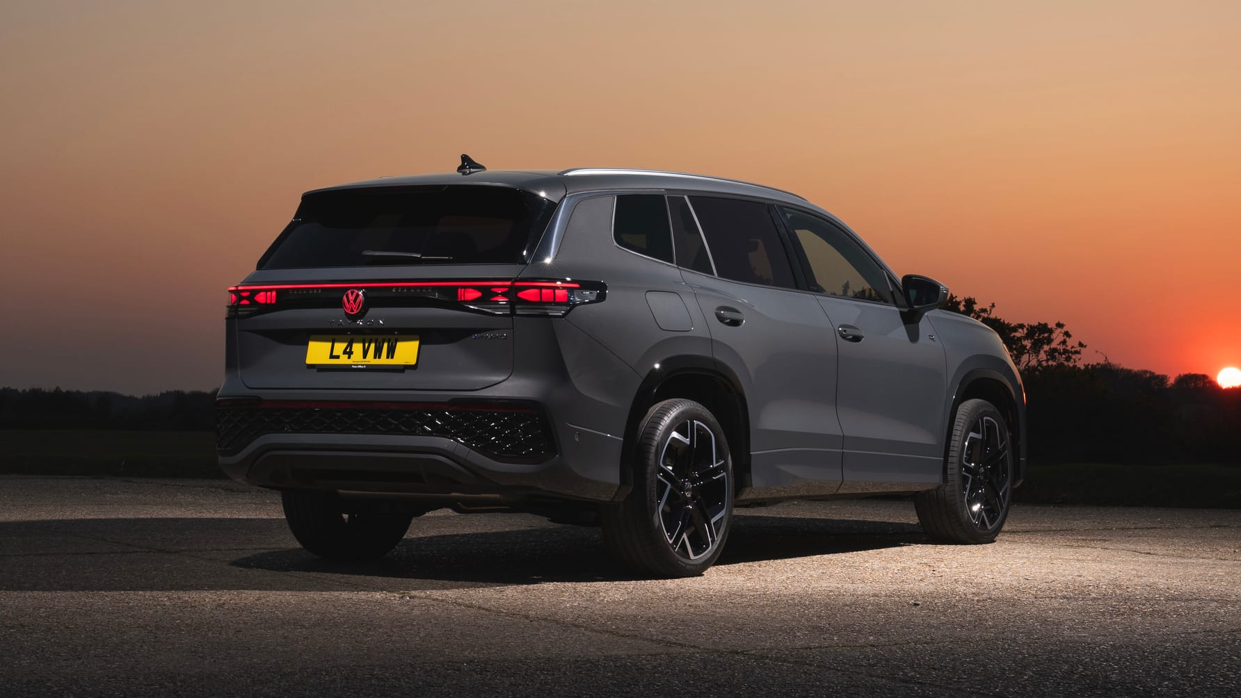 Boring! Grey was the most popular colour for new cars in the UK in 2025 ...