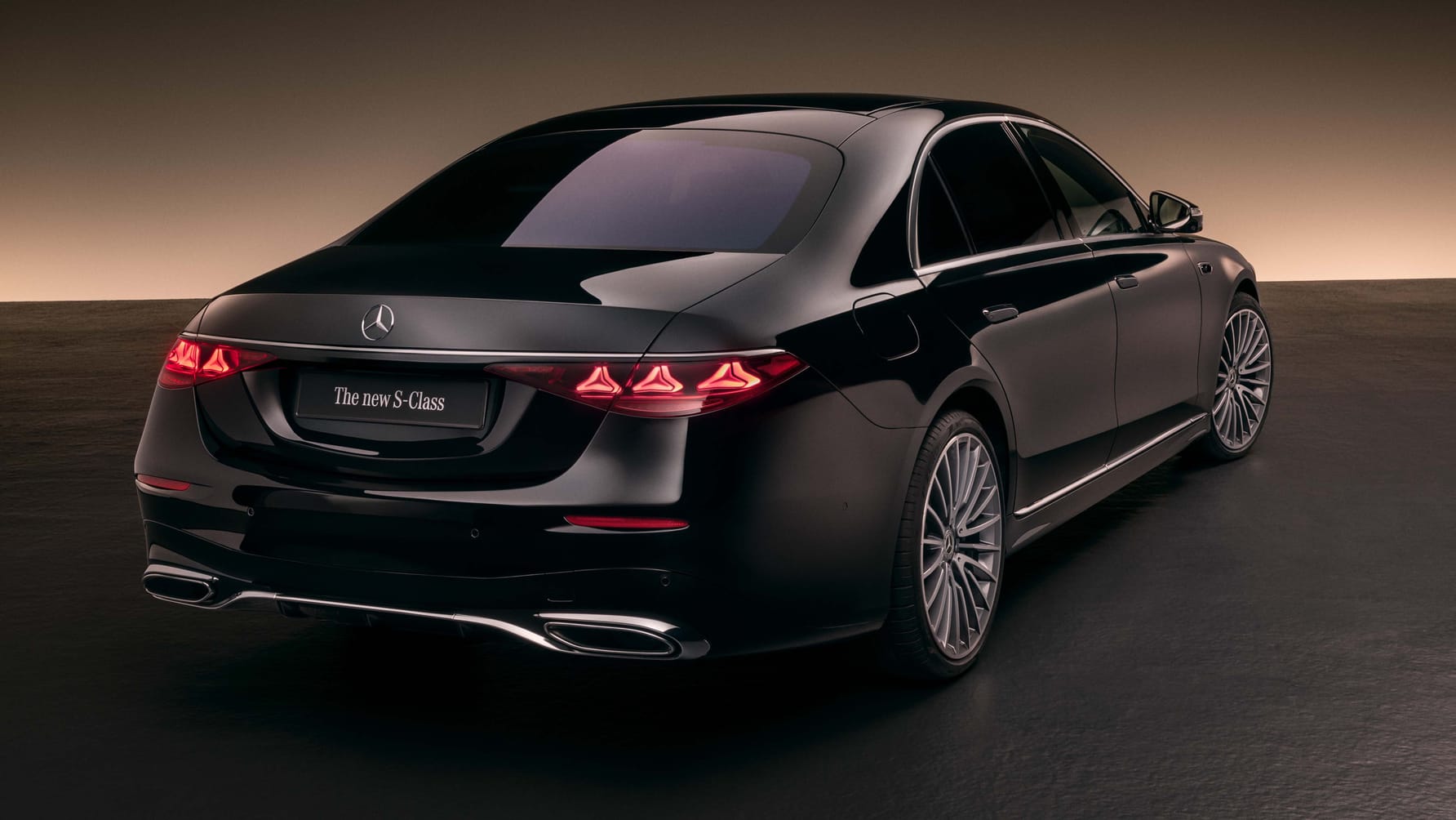 Woah! The Mercedes S-Class has had some major mid-life surgery | Top Gear