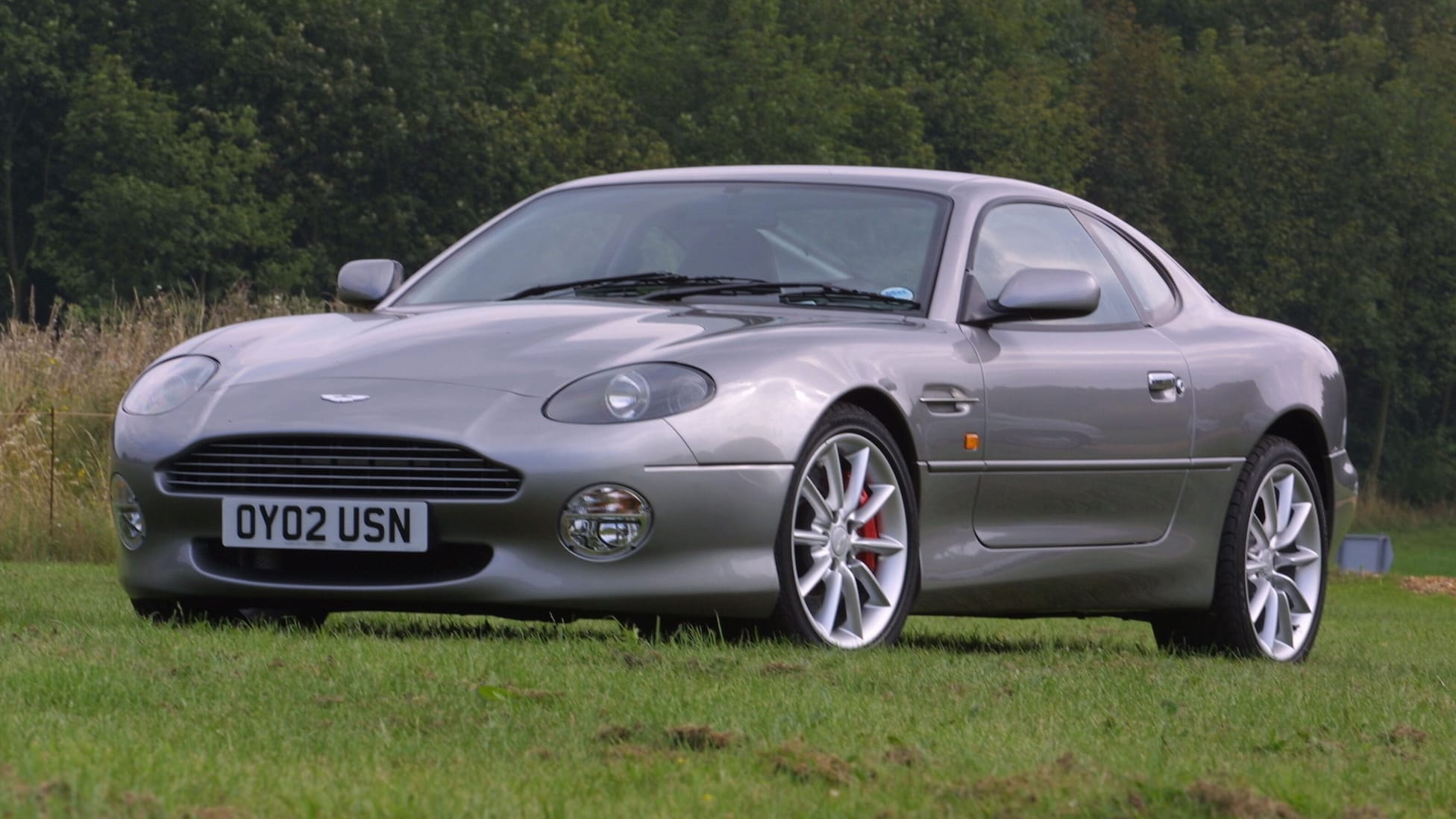 Aston Martin DB7 V12 Vantage review: the car that saved the DB7 Reviews ...