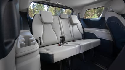 Kia Carnival Review 2026 | Top Gear