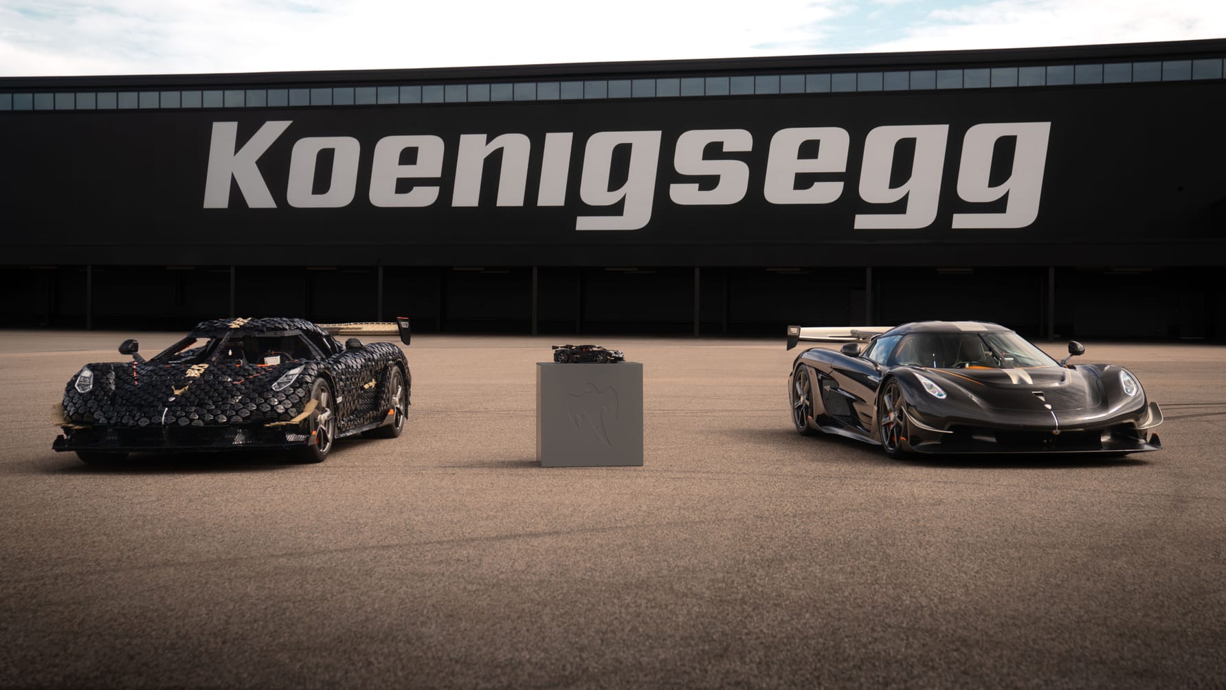 This is Lego's life-size, record-breaking, 69mph Koenigsegg Sadair's ...