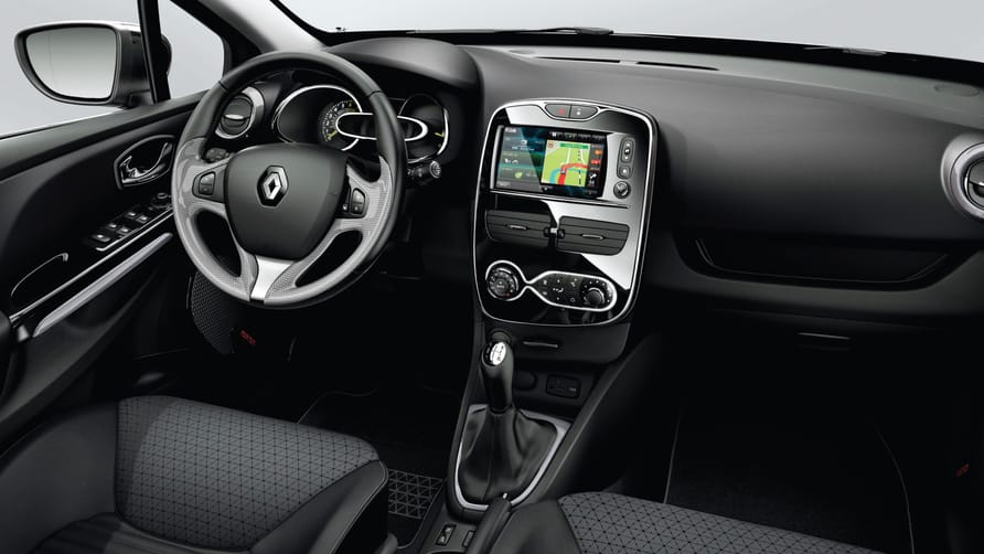 Renault Clio Interior Layout & Technology | Top Gear