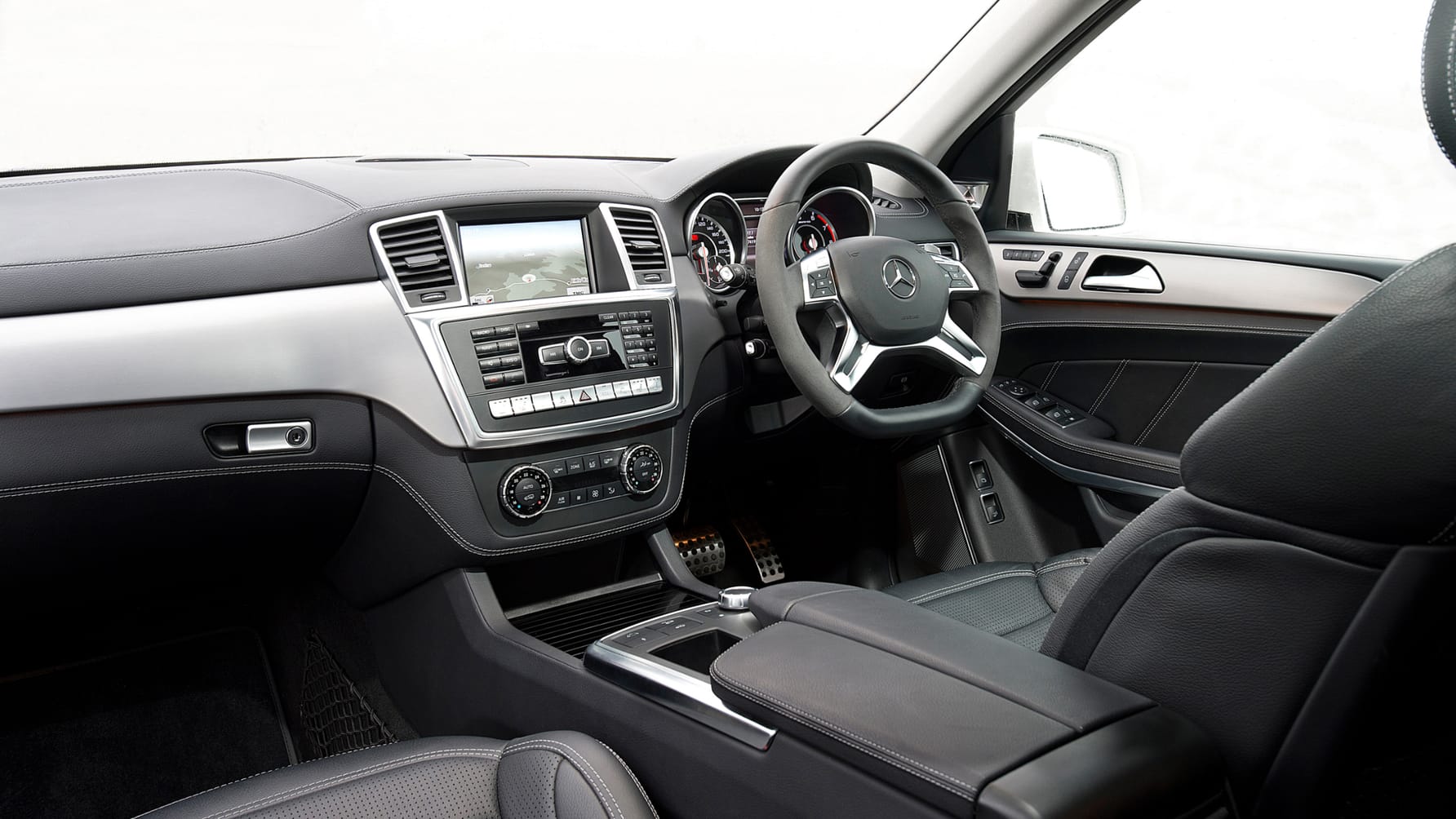 Mercedes-Benz GL-Class Driving, Engines & Performance | Top Gear