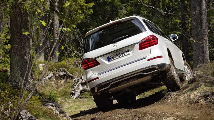 Mercedes-Benz GL-Class Review 2025 | Top Gear