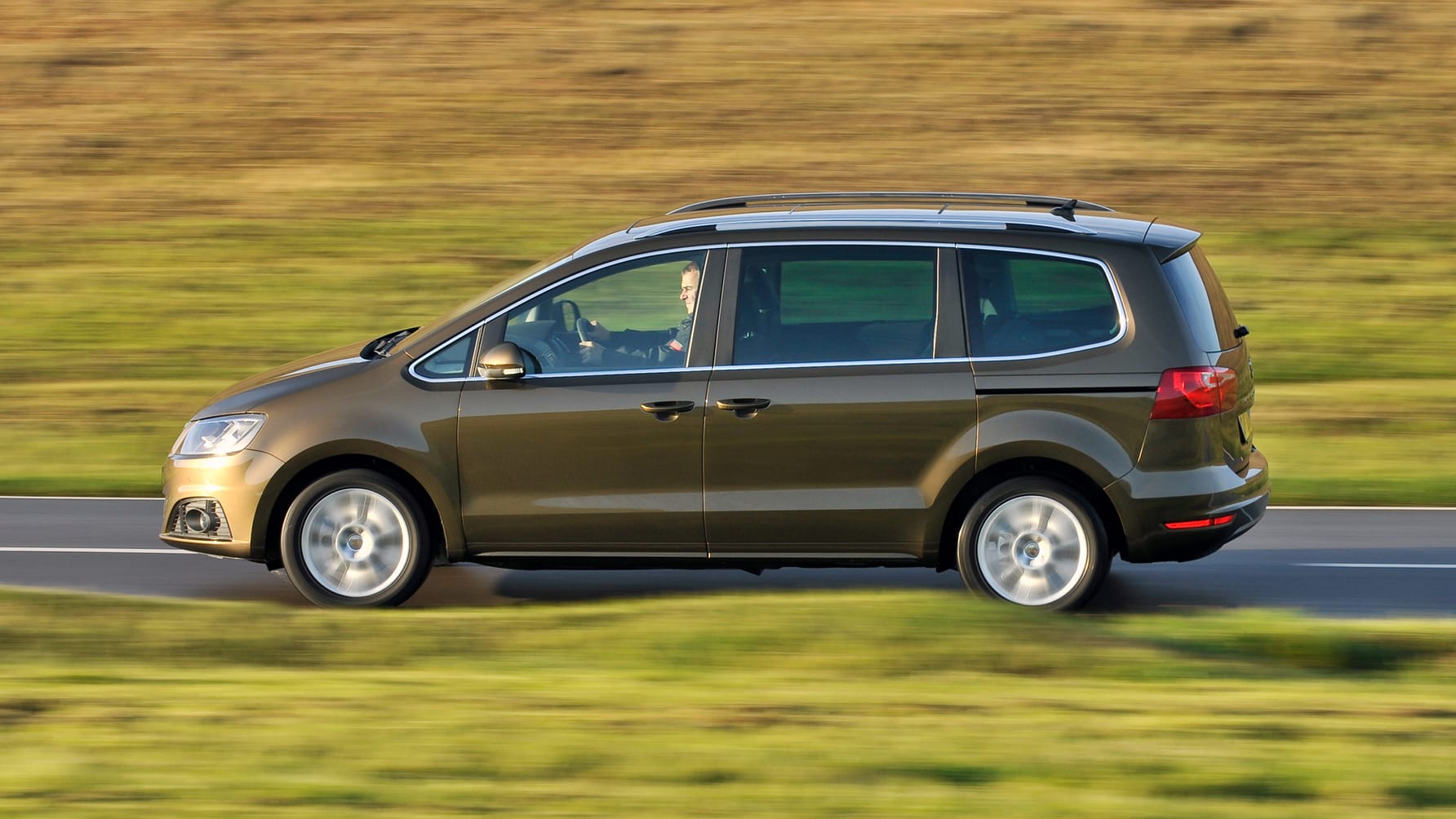 Seat Alhambra Review 2026 | Top Gear