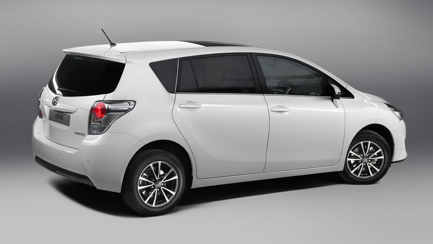 Toyota Verso Review 2025 | Top Gear