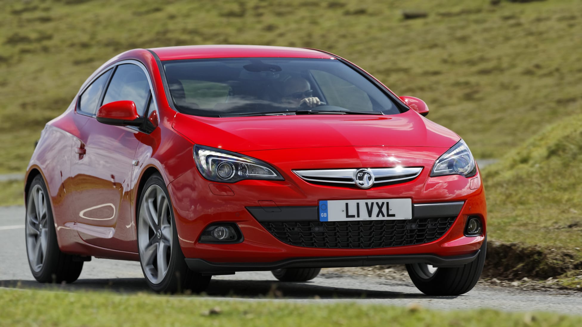 Vauxhall Astra GTC Review 2025 | Top Gear