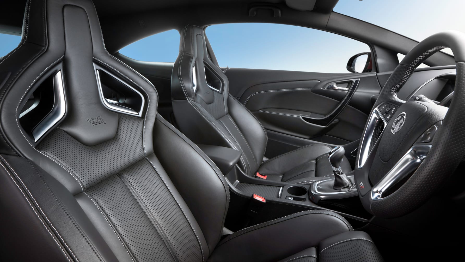 Vauxhall Astra VXR Driving, Engines & Performance | Top Gear