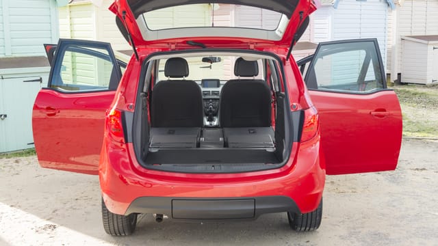 Vauxhall Meriva Review 2026 | Top Gear
