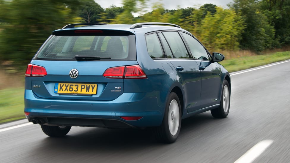 Volkswagen Golf Estate Interior Layout & Technology | Top Gear