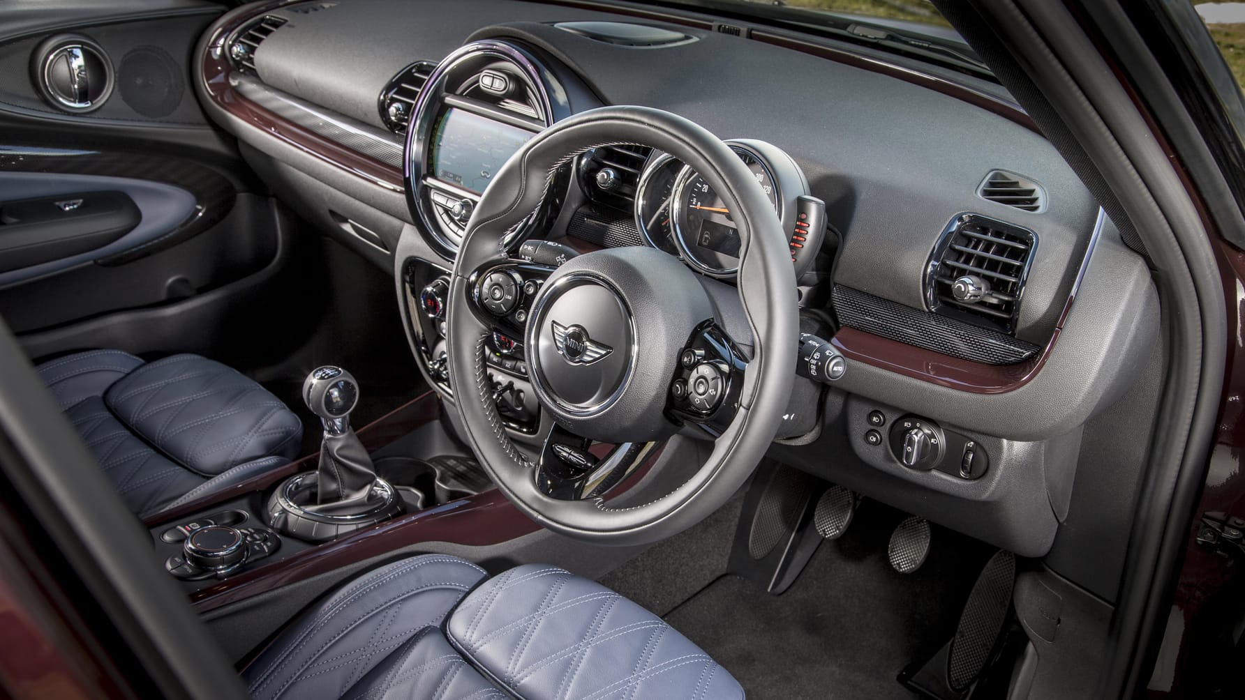 Mini Clubman Review 2025 | Top Gear