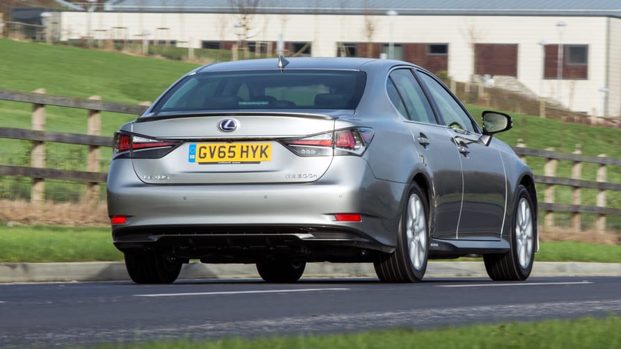 Lexus GS Driving, Engines & Performance | Top Gear