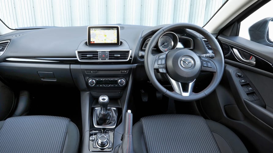 Mazda Mazda3 Interior Layout & Technology | Top Gear