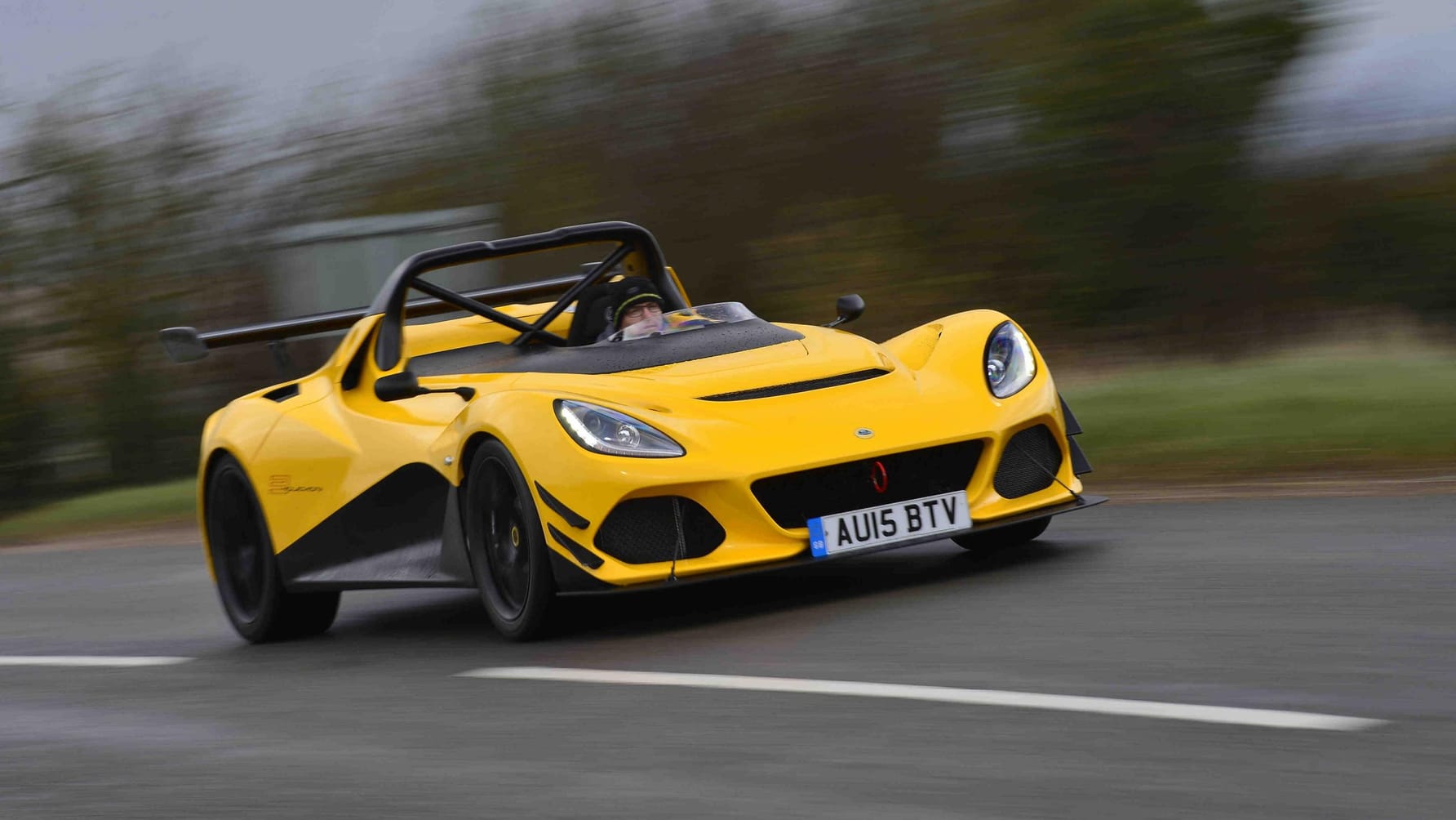 Lotus 3-Eleven Interior Layout & Technology | Top Gear