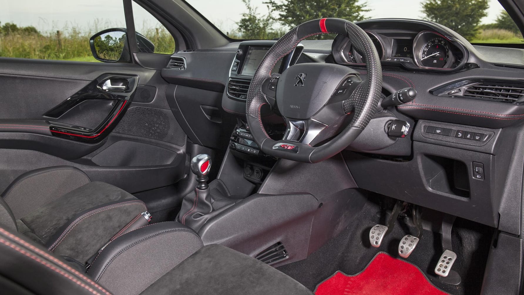 Peugeot 208 GTI Interior Layout & Technology | Top Gear