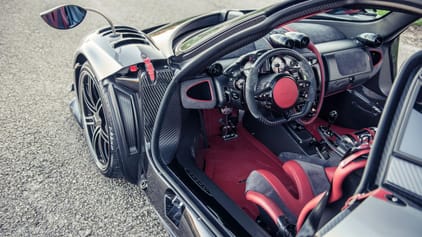 Pagani Huayra Interior Layout & Technology | Top Gear
