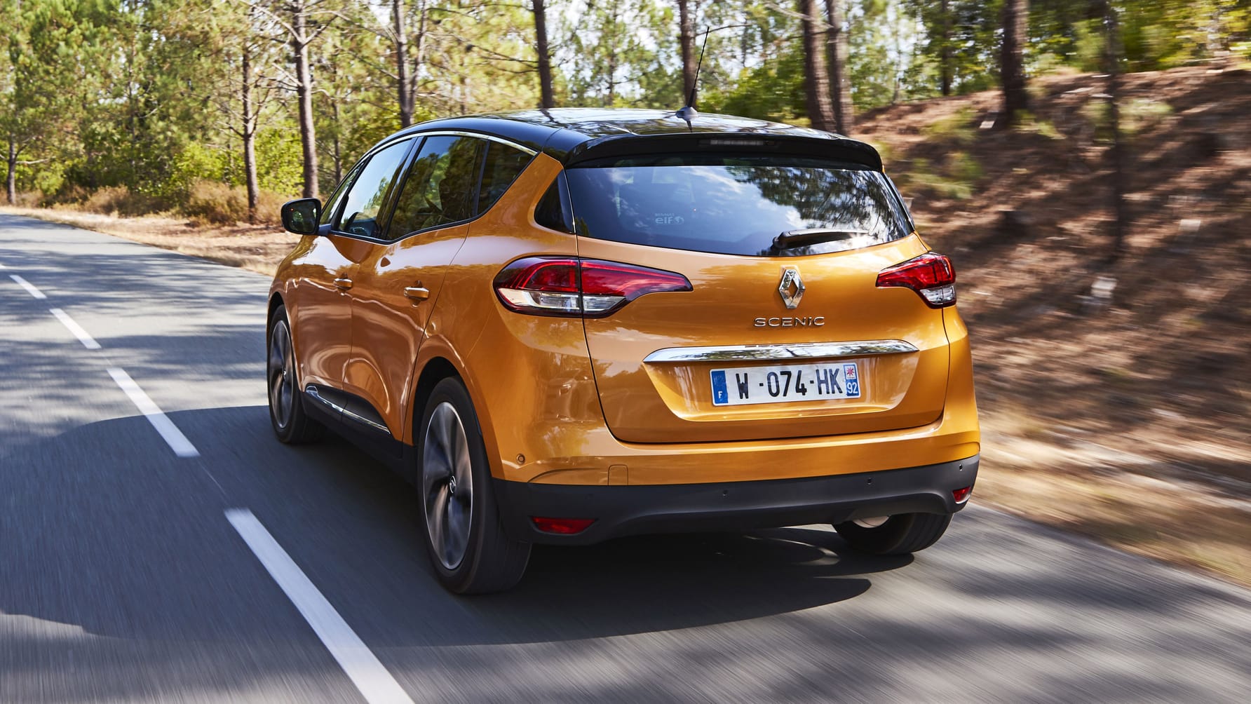 Renault Scenic Driving, Engines & Performance | Top Gear