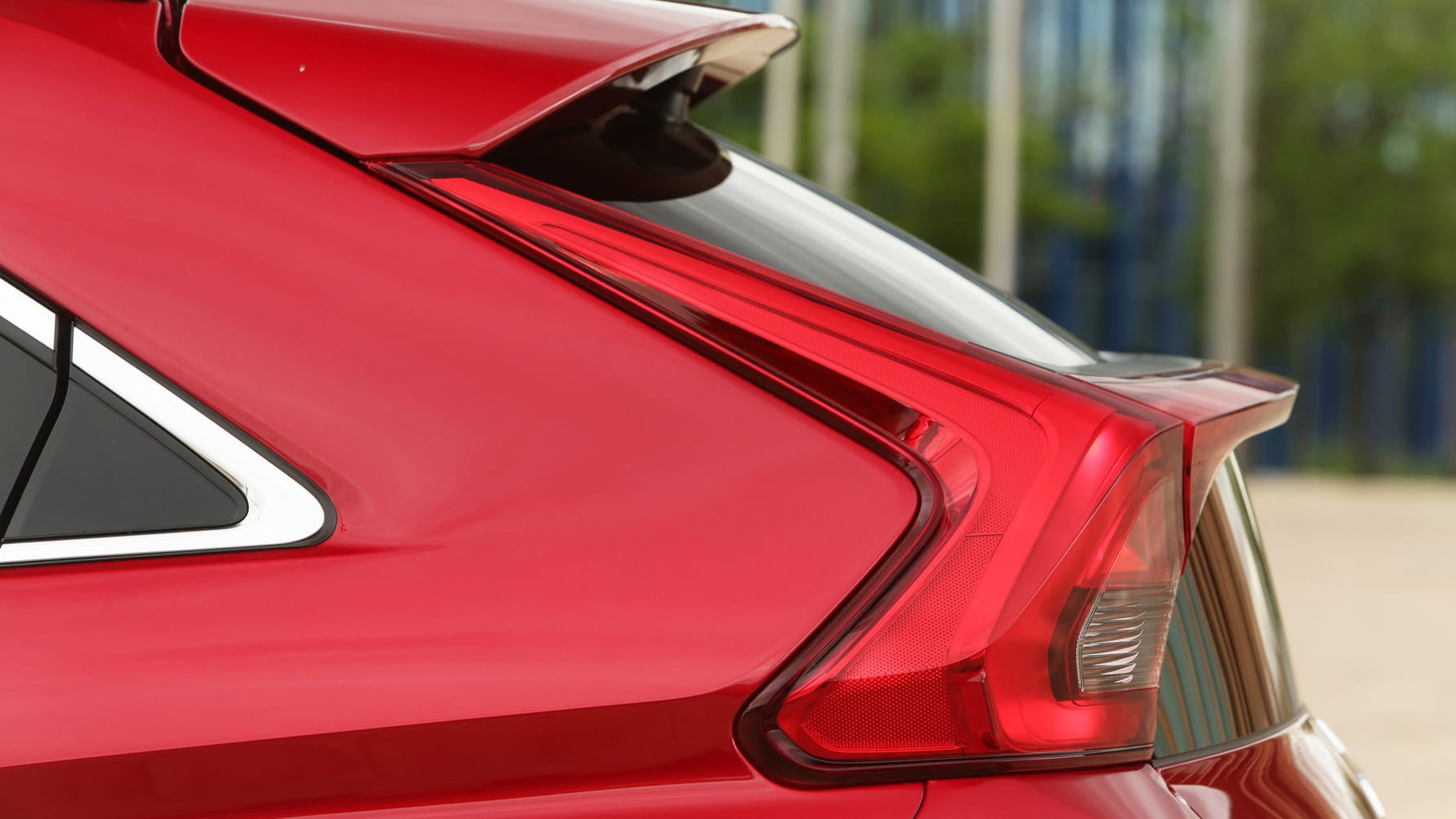 Mitsubishi Eclipse Cross Review 2025 | Top Gear