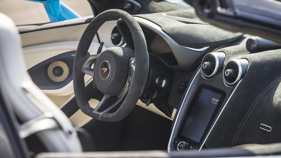 McLaren 570S Spider Interior Layout & Technology | Top Gear