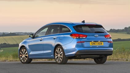 Hyundai i30 Tourer Review 2026 | Top Gear