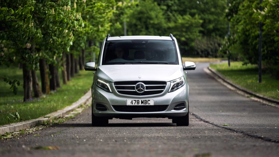 Mercedes-Benz V-Class Interior Layout & Technology | Top Gear