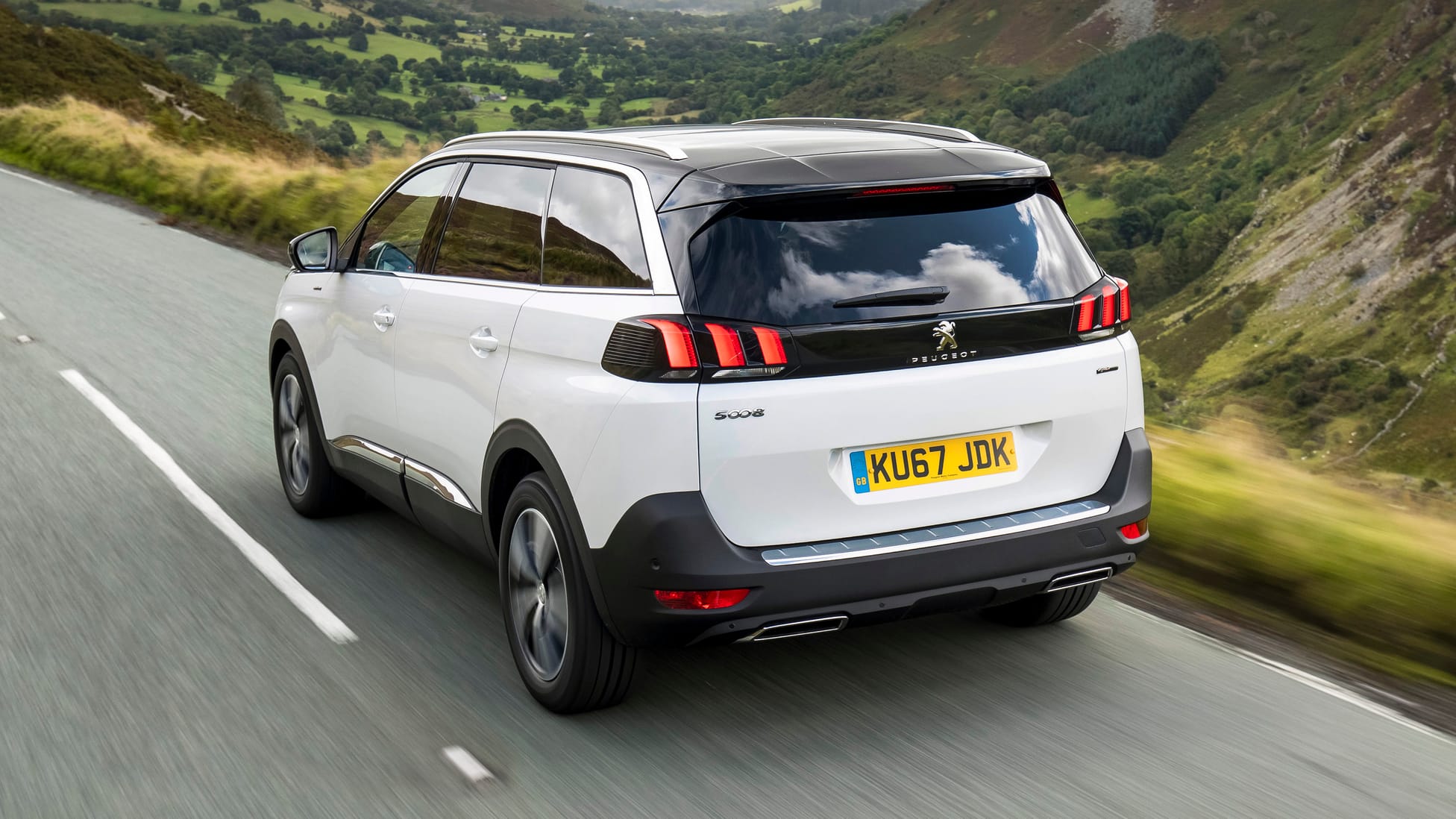Peugeot 5008 Review 2022 | Top Gear