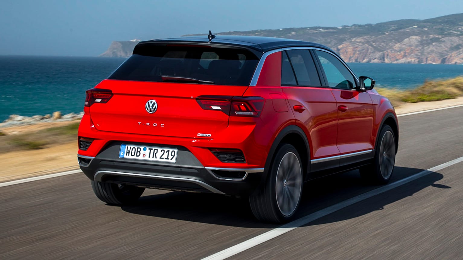 Volkswagen T-Roc Interior Layout & Technology | Top Gear