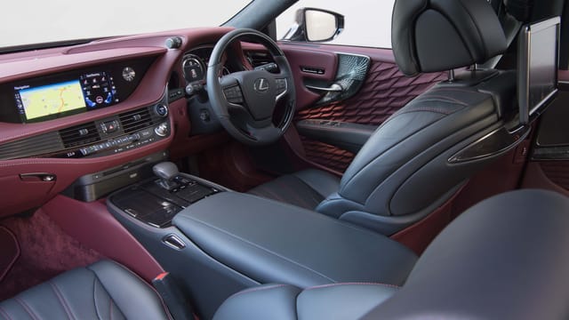 Lexus LS Interior Layout & Technology | Top Gear