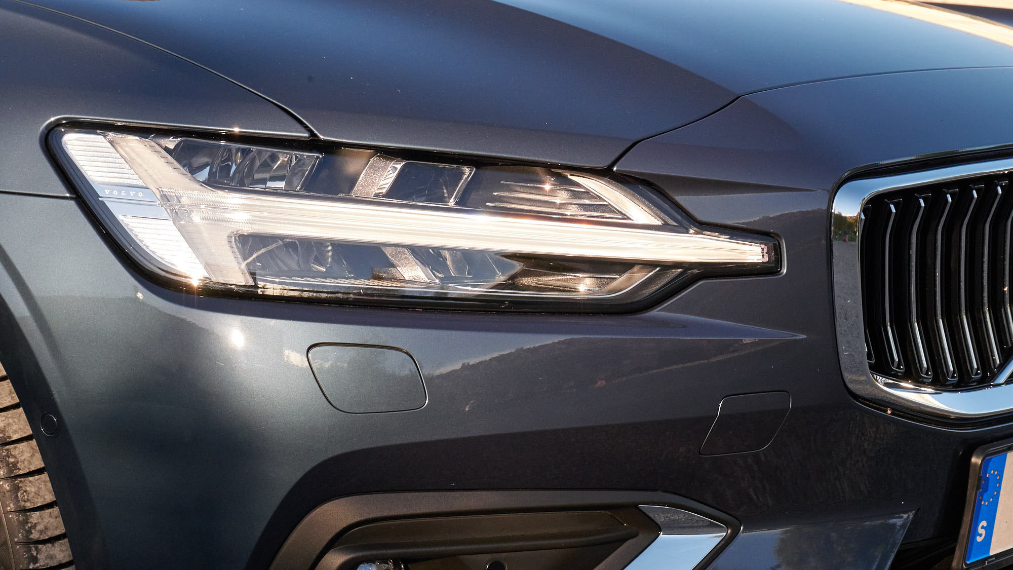 Volvo V60 Review (2018) | Top Gear