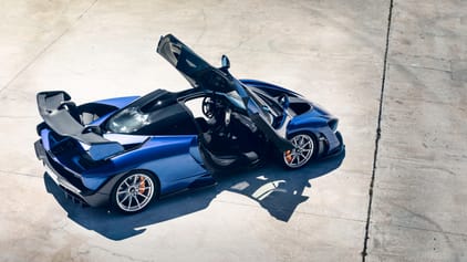 McLaren Senna Interior Layout & Technology | Top Gear