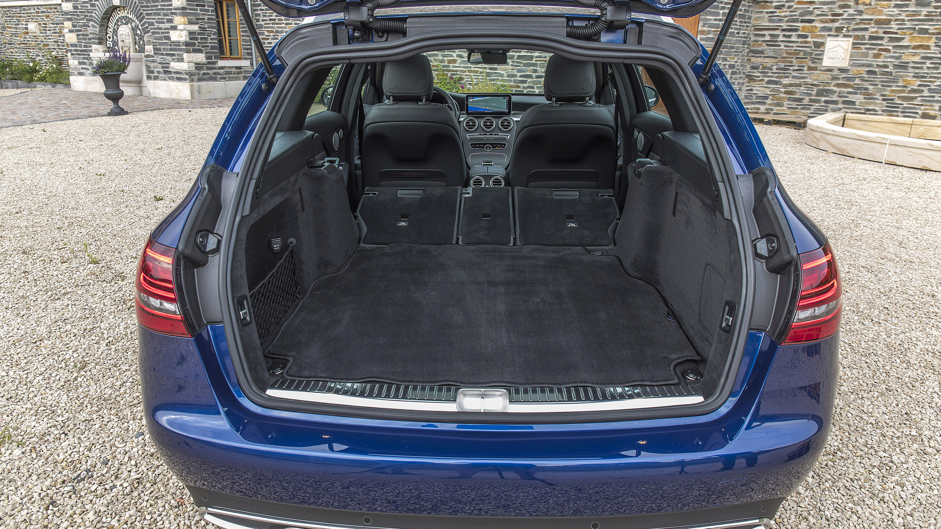 2018 Mercedes-Benz C-Class Estate Review | Top Gear