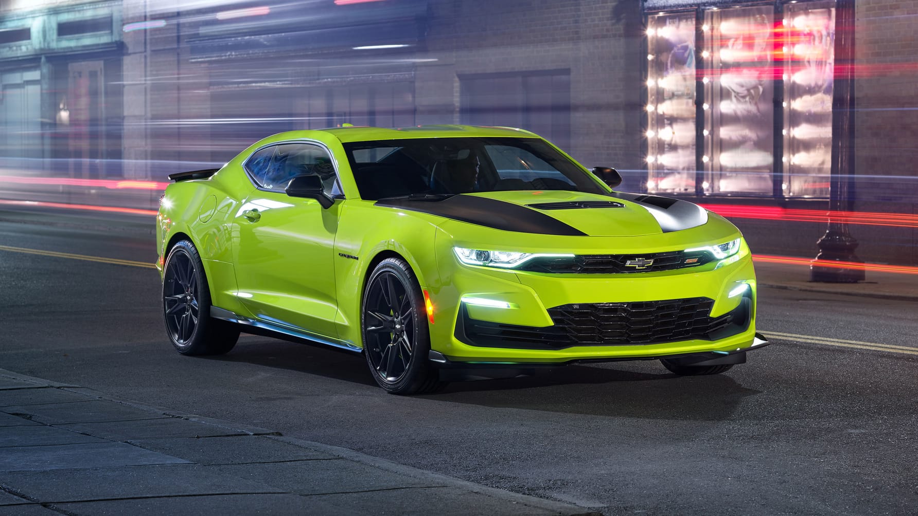 Chevrolet Camaro (US) Review 2025 | Top Gear