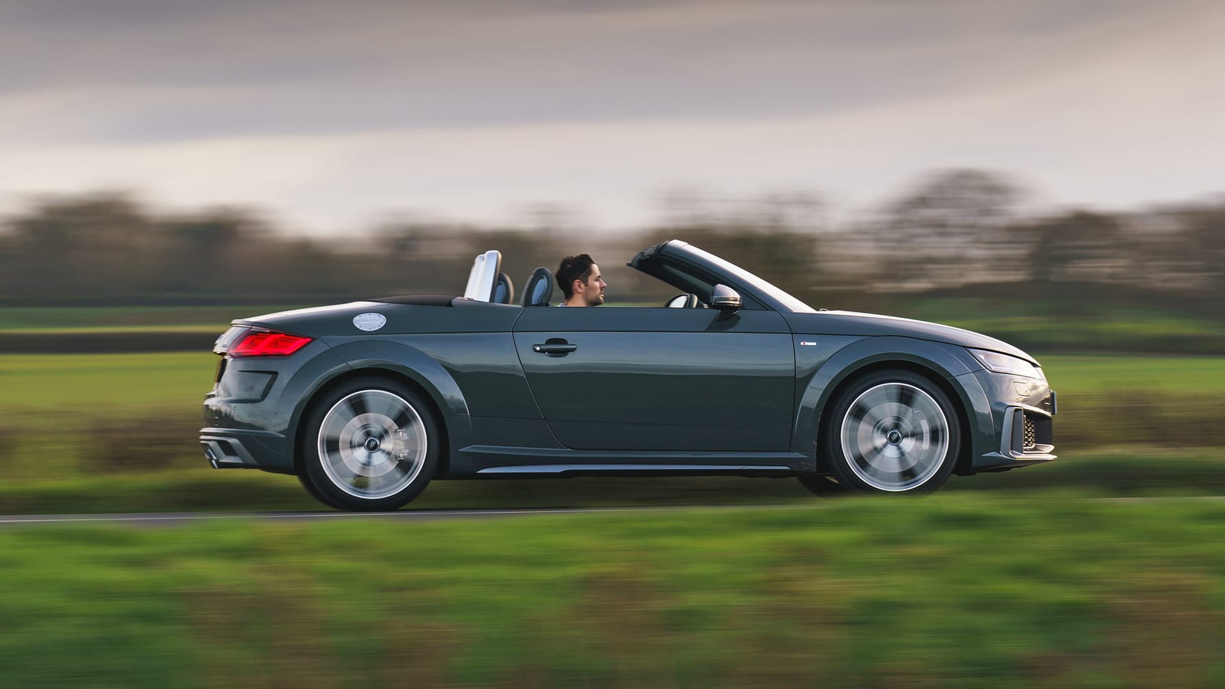 Audi TT Roadster Review 2025 | Top Gear