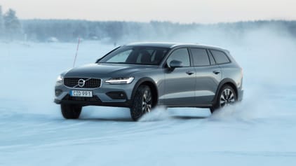 Volvo V60 Cross Country Review 2026 | Top Gear