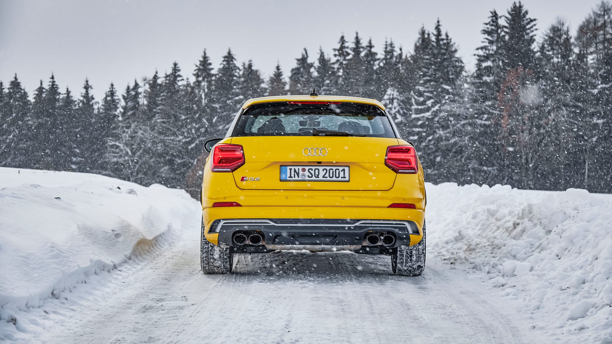 Audi SQ2 Interior Layout & Technology | Top Gear