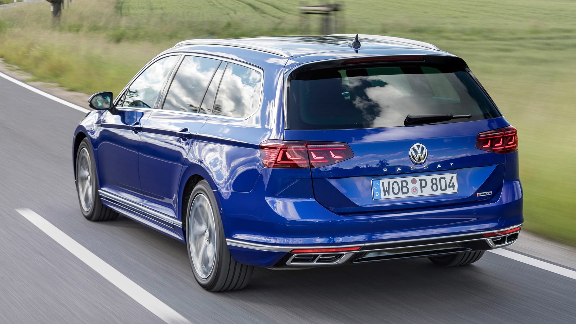 Volkswagen Passat Estate Review 2026 | Top Gear