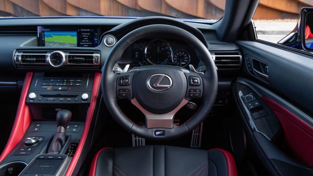 Lexus RC F Interior Layout & Technology | Top Gear