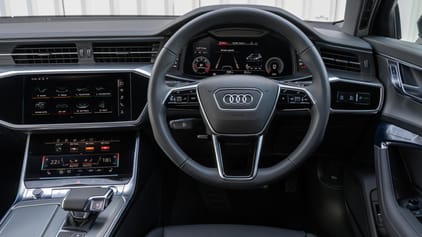 Audi A6 Allroad quattro (2019) Interior Layout & Technology | Top Gear
