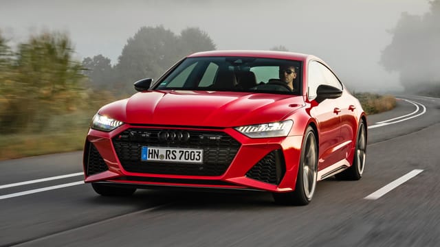 Audi RS7 Driving, Engines & Performance | Top Gear