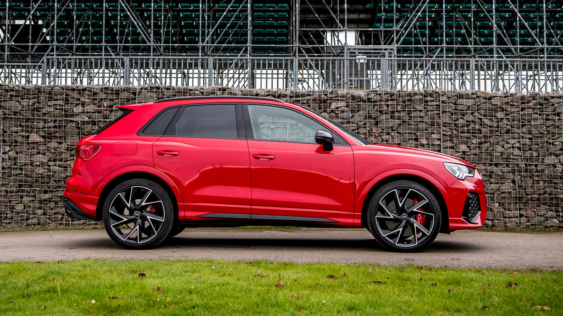 Audi RS Q3 Interior Layout & Technology | Top Gear