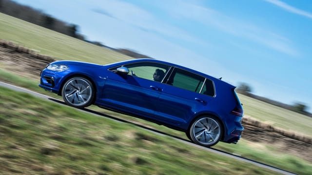Volkswagen Golf R Driving, Engines & Performance | Top Gear