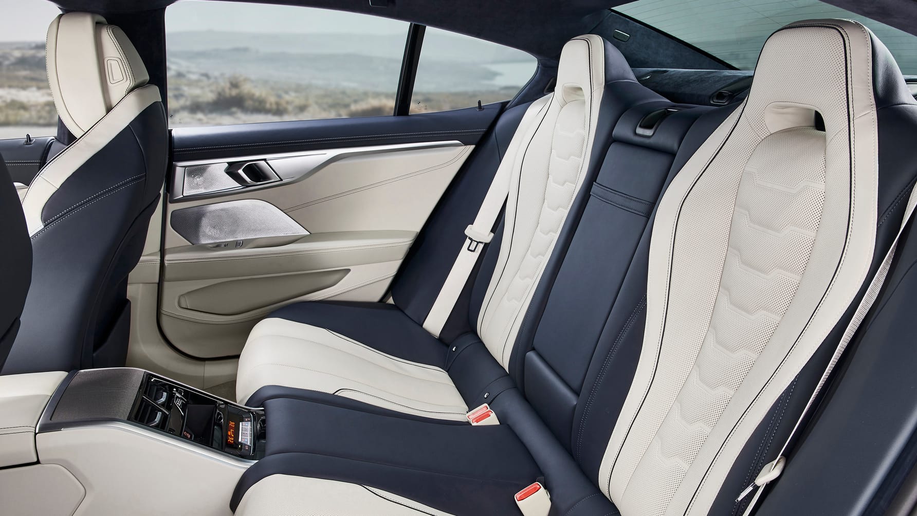 BMW 8 Series Gran Coupe Interior Layout & Technology | Top Gear