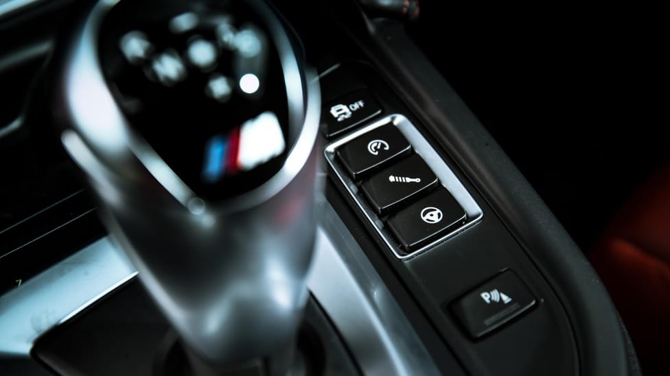 BMW M4 (2014-2020) Interior Layout & Technology | Top Gear