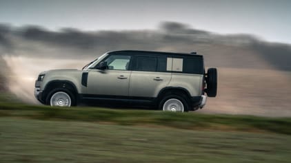 Land Rover Defender 110 Interior Layout & Technology | Top Gear